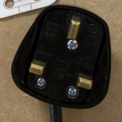 How to wire a plug - step by step guide with video